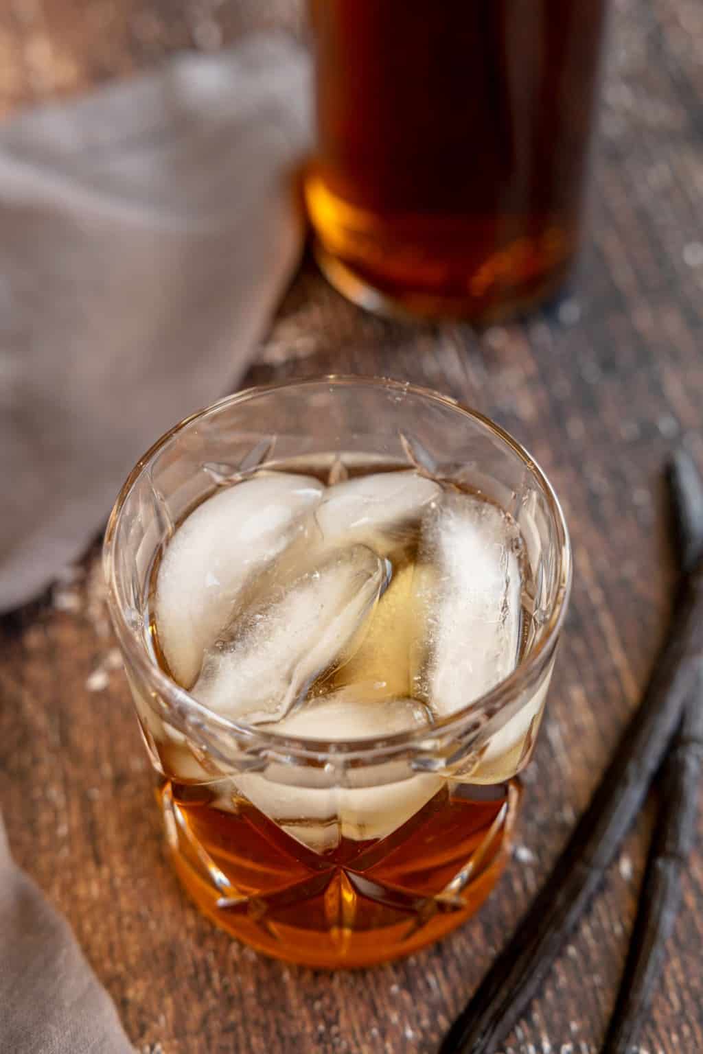 Homemade Amaretto Recipe (10 minutes!) - Kylee Cooks