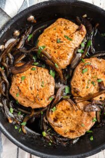 Balsamic Glazed Pork Chops (under 30 minutes) - Kylee Cooks