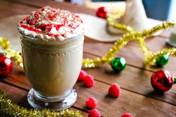 Raspberry Mocha Latte Recipe - Kylee Cooks