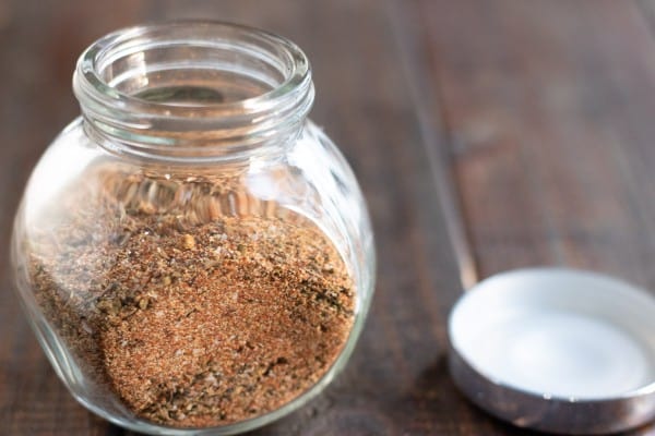 Homemade Cajun Seasoning Recipe (Easy Spice Blend) - Kylee Cooks