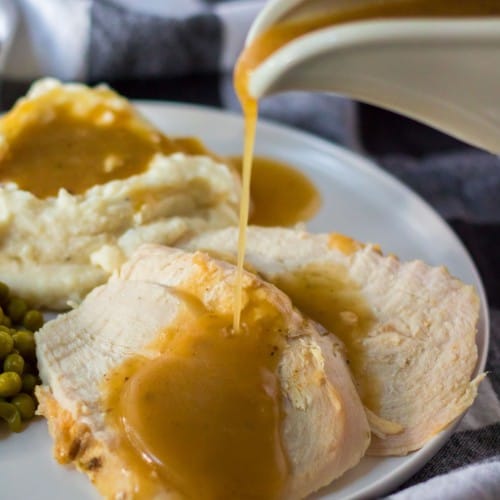 Make Ahead Turkey Gravy - Kylee Cooks