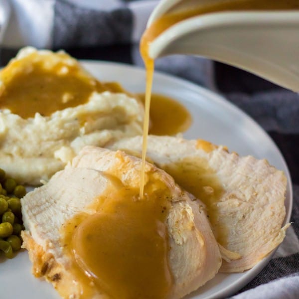 Make Ahead Turkey Gravy - Kylee Cooks