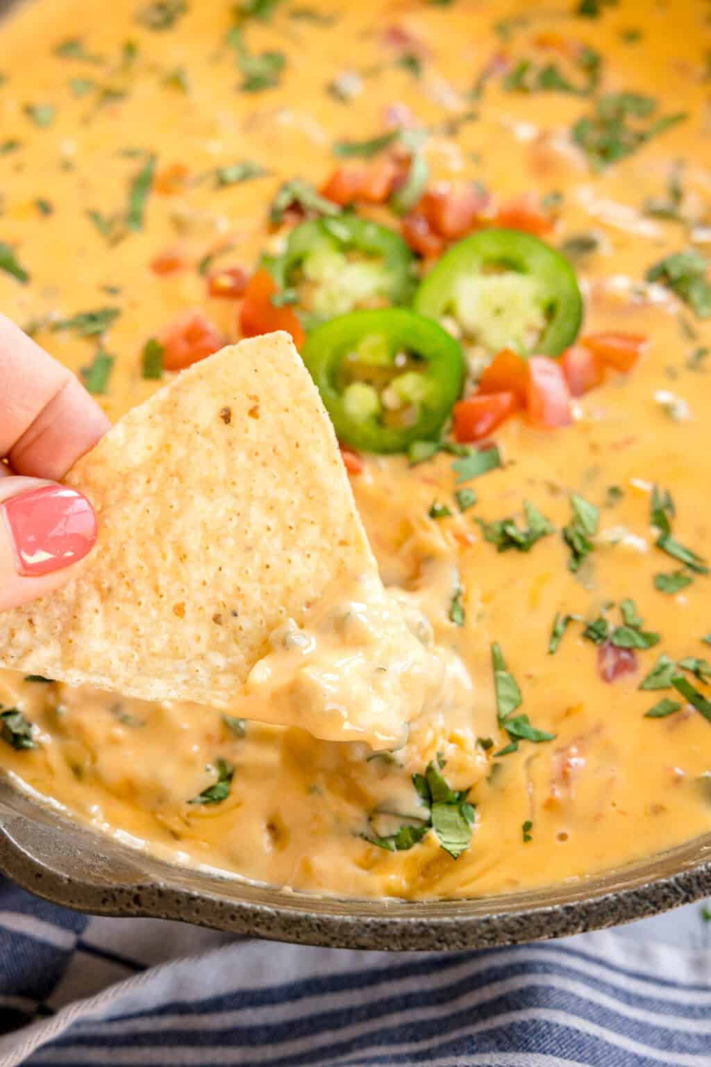 Easy Queso Dip Recipe (with Velveeta) - Kylee Cooks