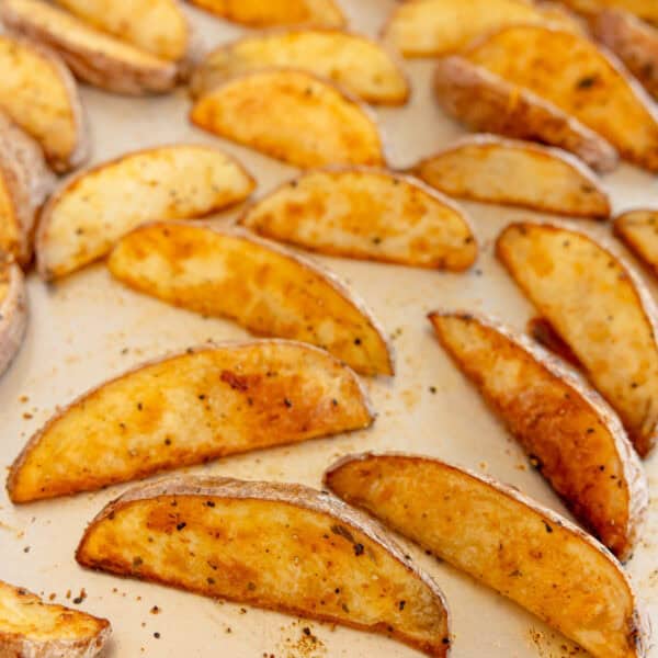 Easy Homemade Potato Wedges – Family Friendly | Kylee Cooks