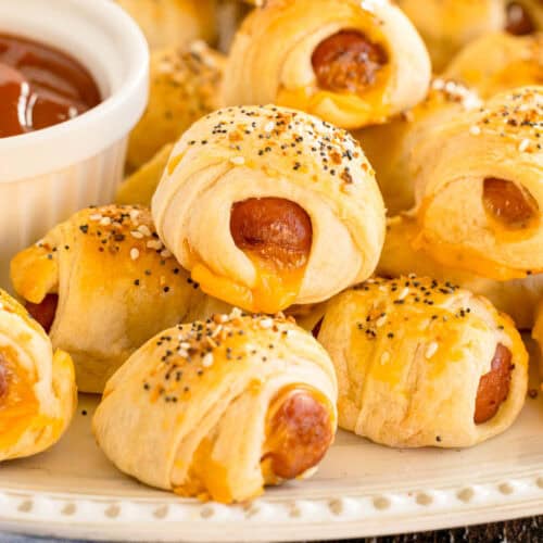 Easy Crescent Roll Pigs in a Blanket Recipe | Kylee Cooks